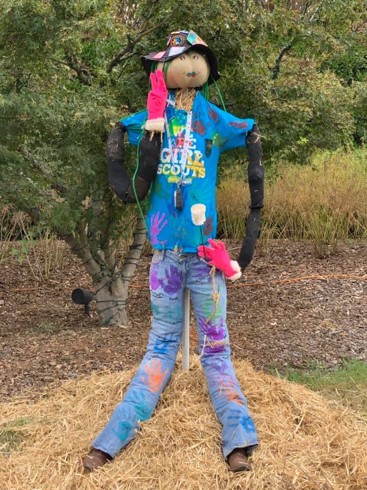 #TroopTuesday: Scarecrow Showcased in Stowe Botanical Gardens – Blog