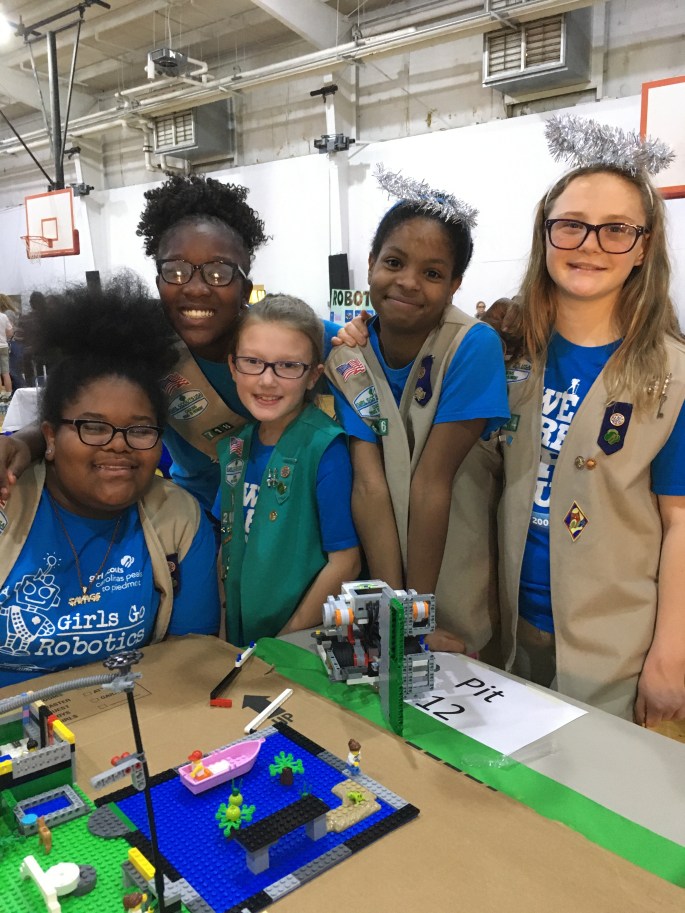 #TroopTuesday: Girl Scout Robotics Team Competes – Blog
